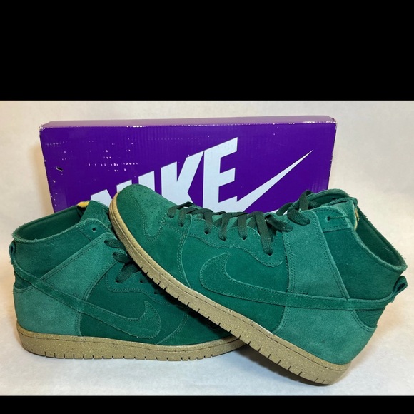 Nike | Shoes | Nike Sb Dunk High Pro Decon Gorge Green | Poshmark